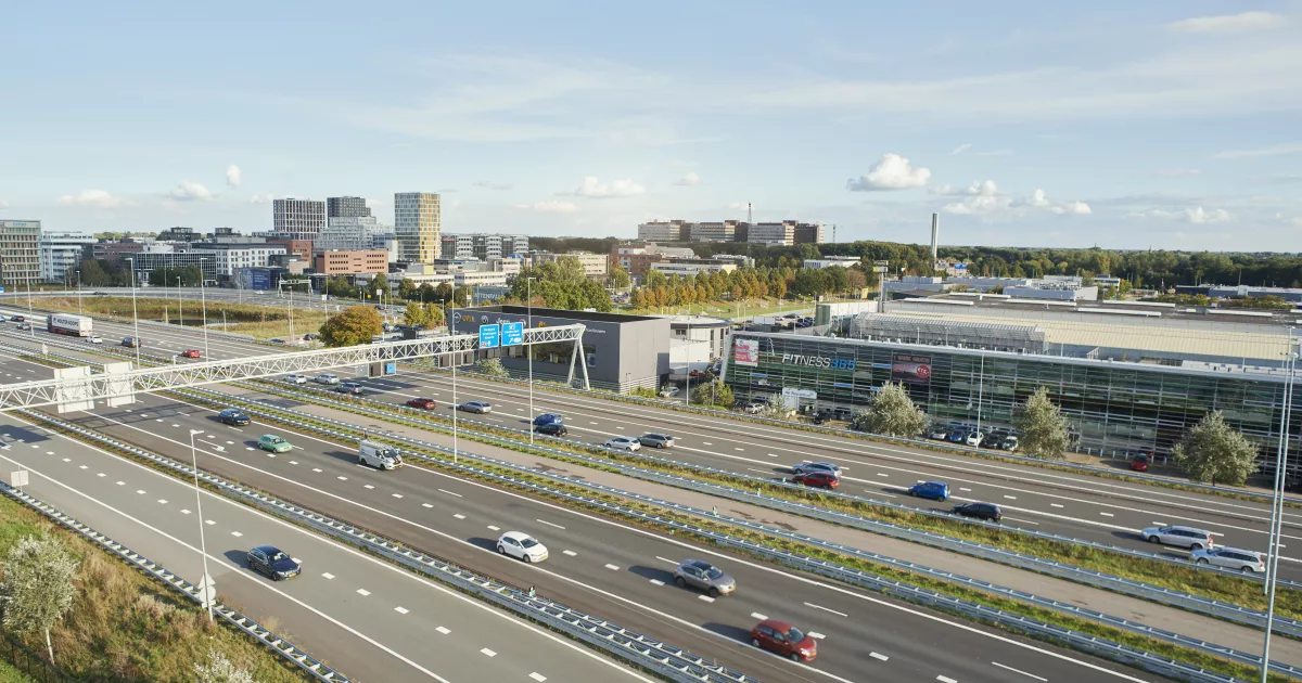 Stibbe advises: Pontegadea acquires minority stake in Q-Park as ...